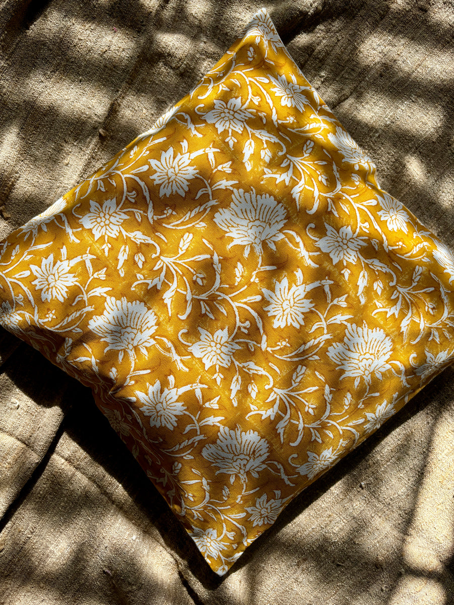 Mustard floral cushion cover – Ethic Attic
